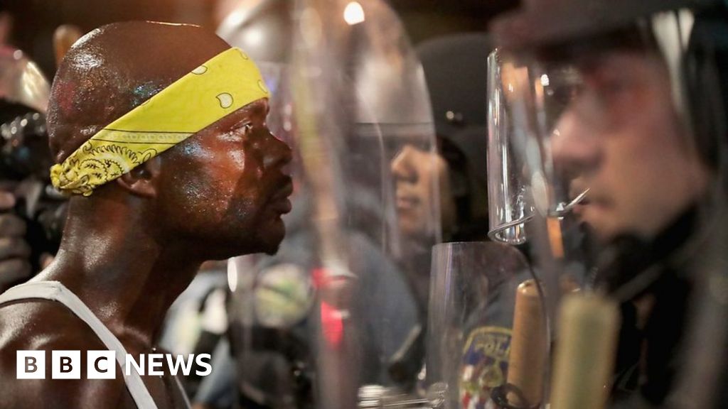 St Louis protests endure after police acquittal