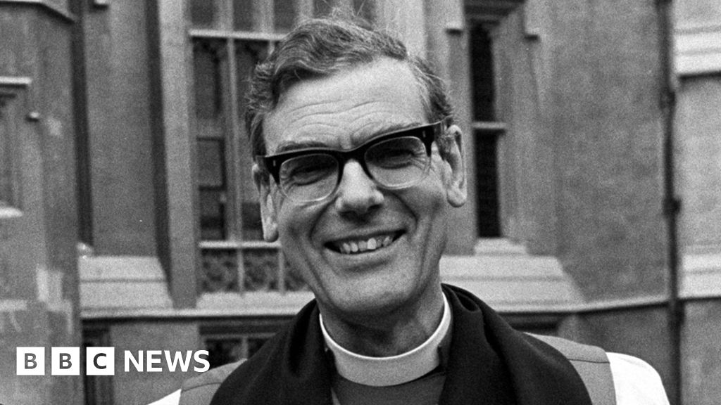 John Habgood, former Archbishop of York, dies aged 91 - BBC News