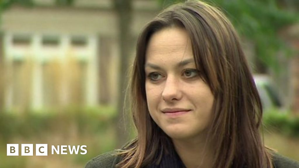 Alice says lack of services affected her recovery from anorexia