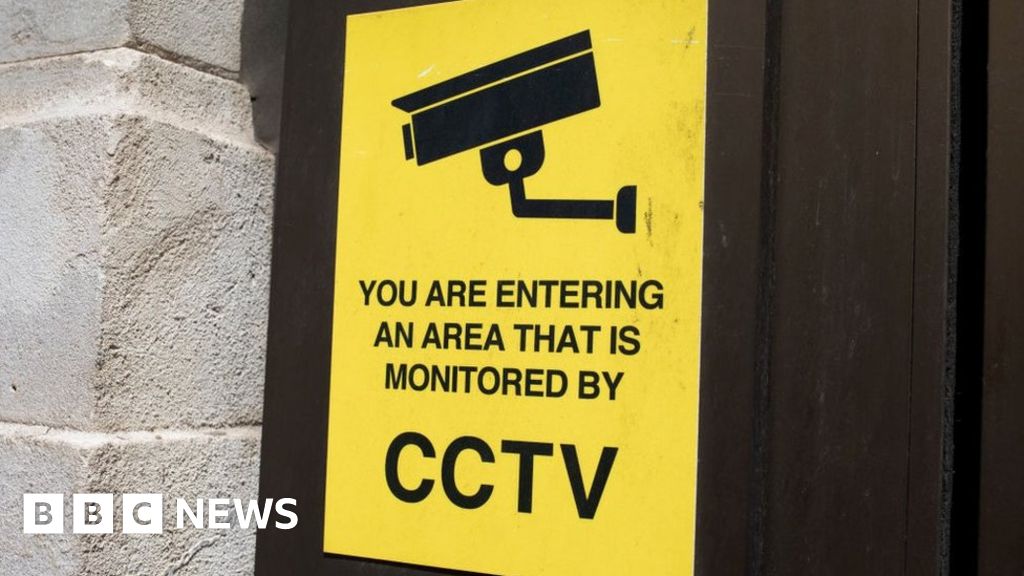 Lincolnshire PCC unveils £1m scheme to make streets safer - BBC News