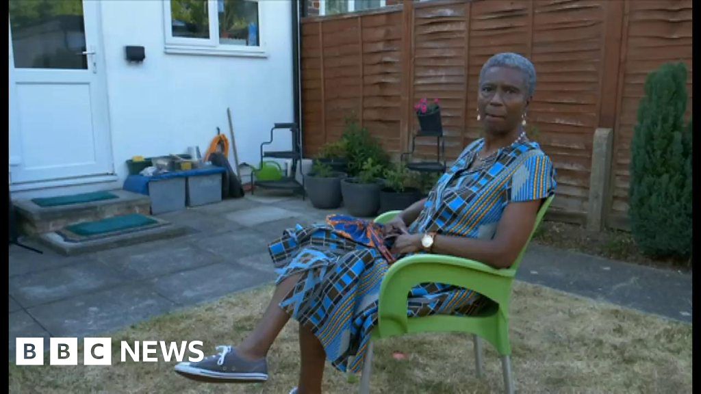 Seni Lewis: 'My son also told police he could not breathe' - BBC News