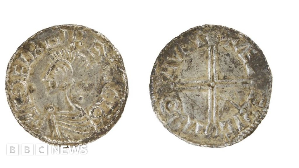 'Very rare' Saxon coins found by detectorist