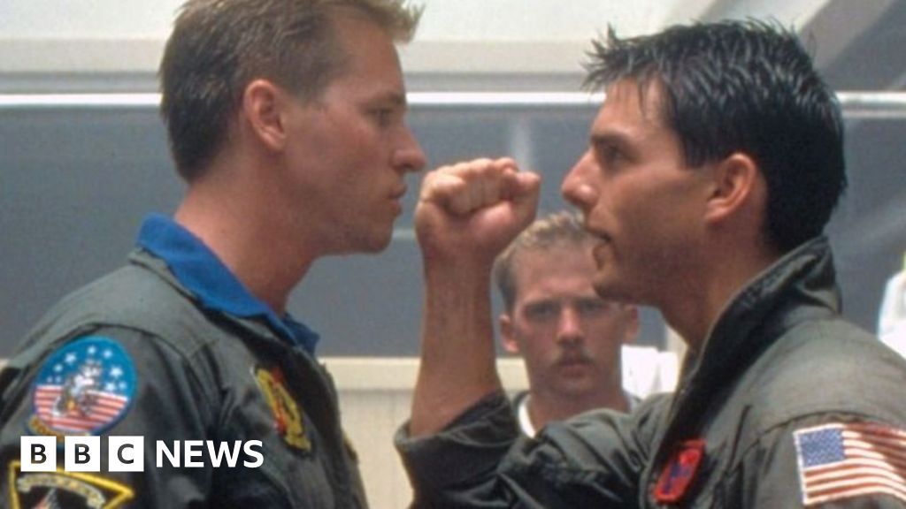 Top Gun and Batman actor Val Kilmer dies aged 65 - BBC News