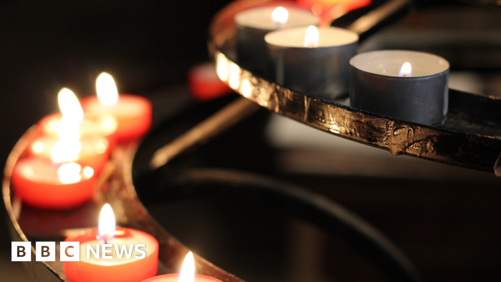 Messages of peace and hope from Jersey Dean and Reverend