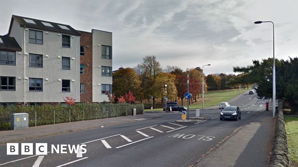 Man seriously hurt after being hit by bus in Edinburgh