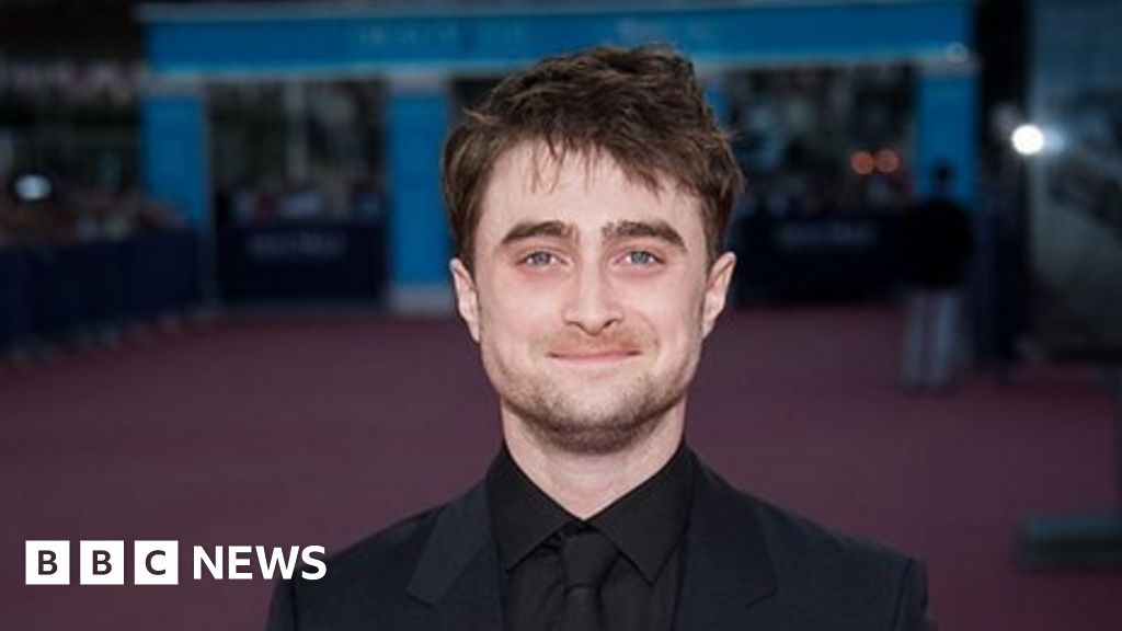 Your entertainment for the weekend - BBC News