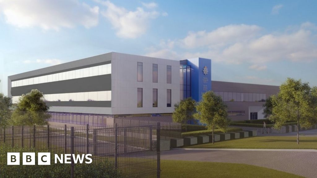 Plans for new Wrexham police station are unveiled - BBC News