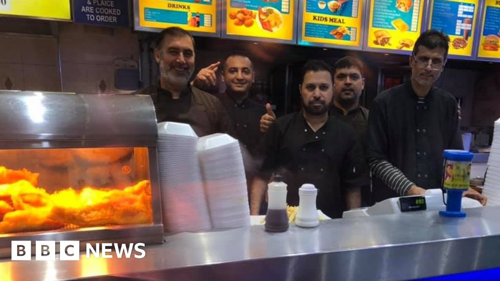 Cardiff chip shop to open on Christmas Day for homeless - BBC News