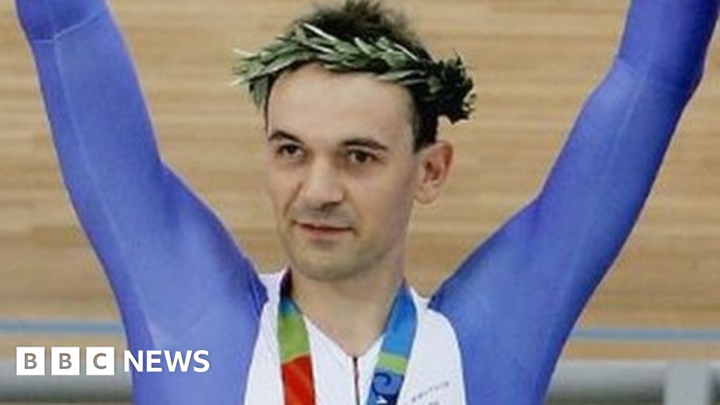 Cyclefest 2016: Paralympian Ian Sharpe will attempt solo race - BBC News