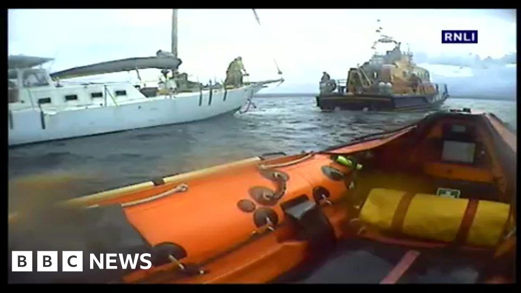Yacht rescue: Four people rescued off Antrim Coast - BBC News