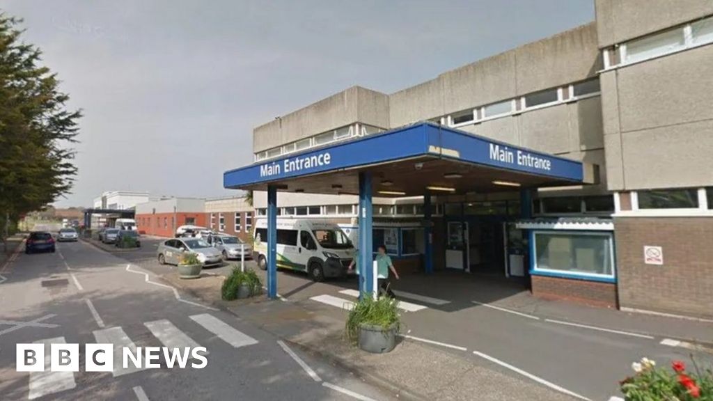 Eastbourne Midwifery Unit to remain closed for births - BBC News