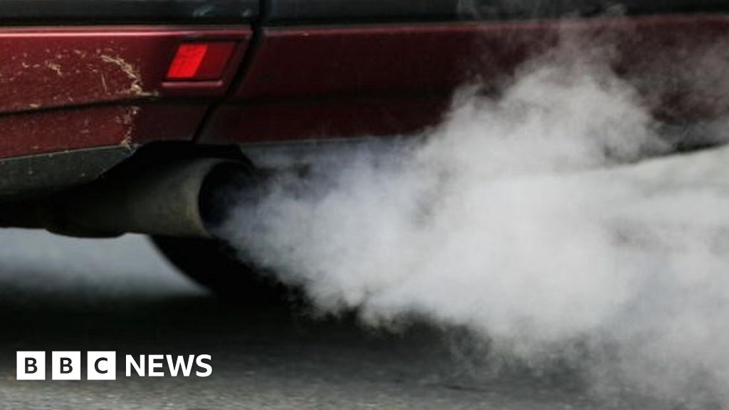 UK car pollution checks dropped five years ago - BBC News