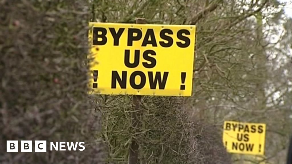 Council committed to Long Stratton bypass despite £9m cost rise - BBC News