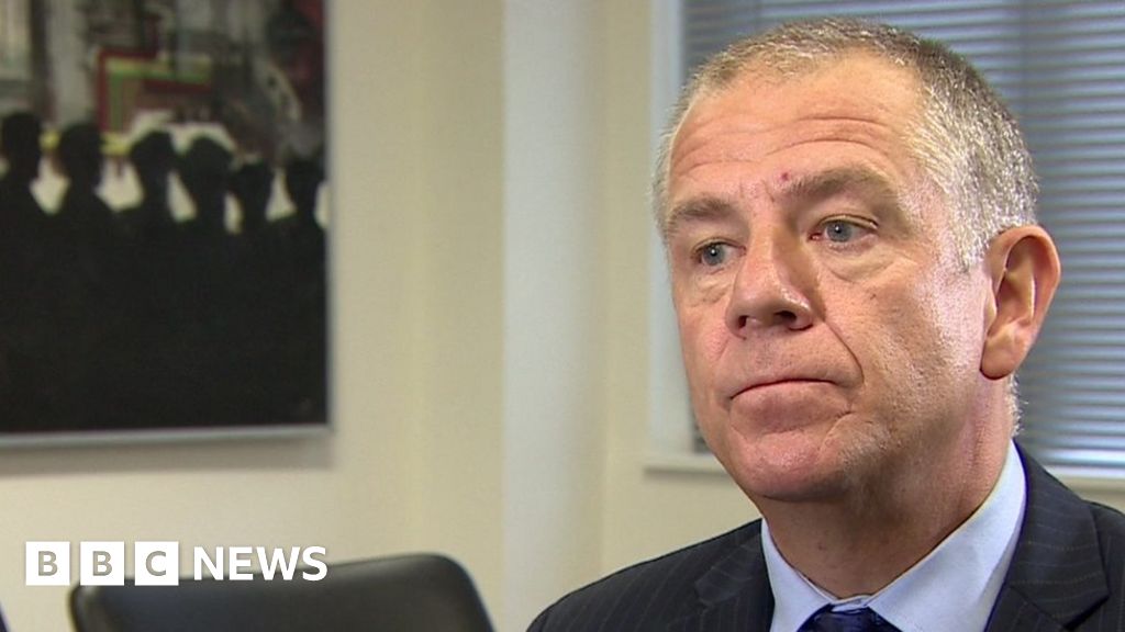 GMB chief on EU referendum: 'The stakes are massive' - BBC News