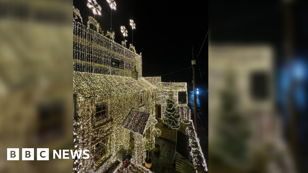 Charity box theft from light display prompts surge in donations