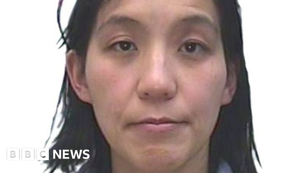 Police identify body found in Helmsley house - BBC News