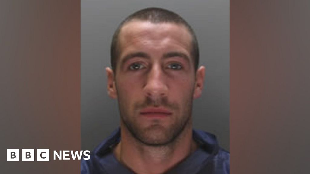Most wanted drug dealer who went on run for eight years jailed - BBC News