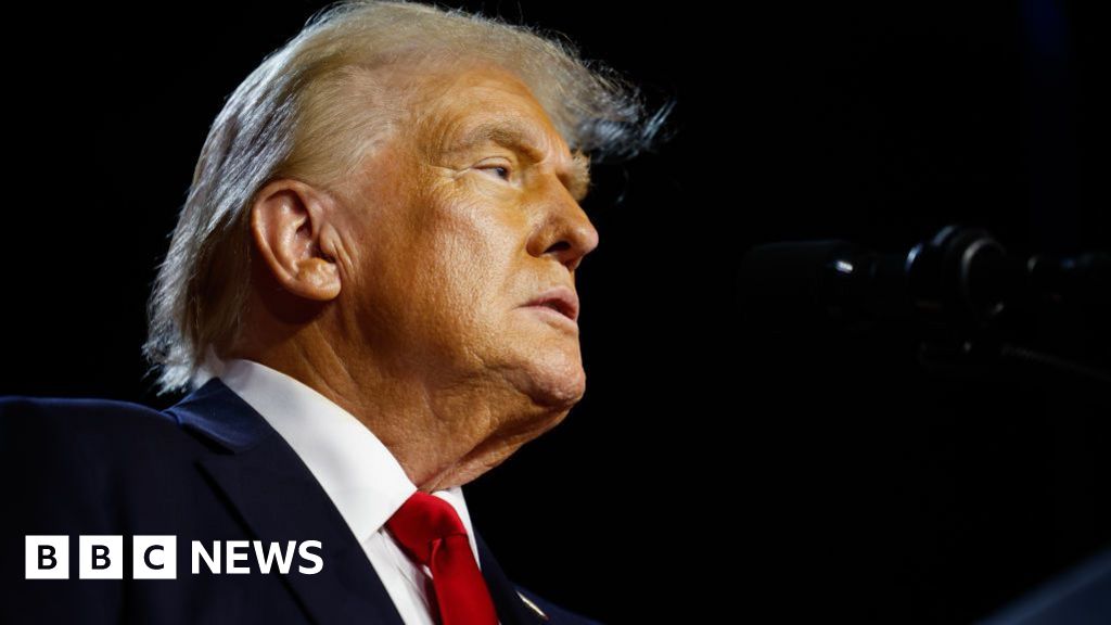 Donald Trump projected to pull-off historic White House comeback - BBC News