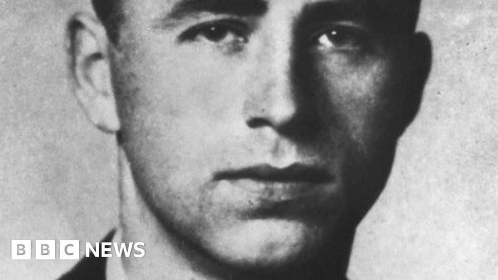 Nazi war criminal Alois Brunner 'died in Syria squalor' - BBC News