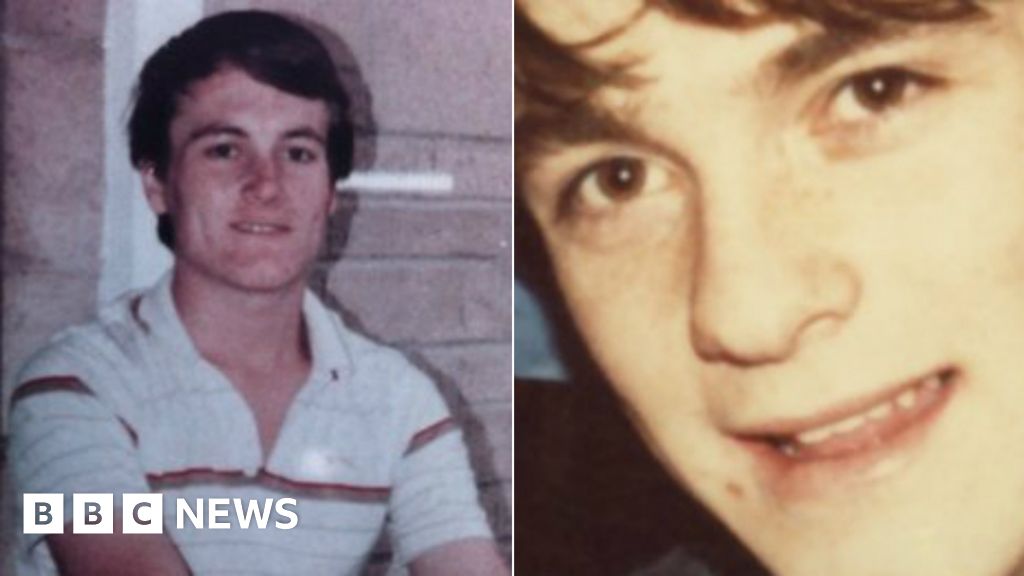 Hillsborough Inquests: PC 'was kicked' while trying to resuscitate fan ...