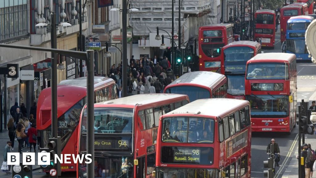TfL confirms plans to shake up London bus network - BBC News