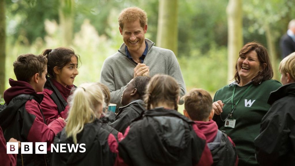 Prince Harry meets students at the Wilderness Foundation