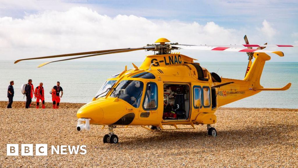 Hythe: Person dies after getting into difficulty in the sea