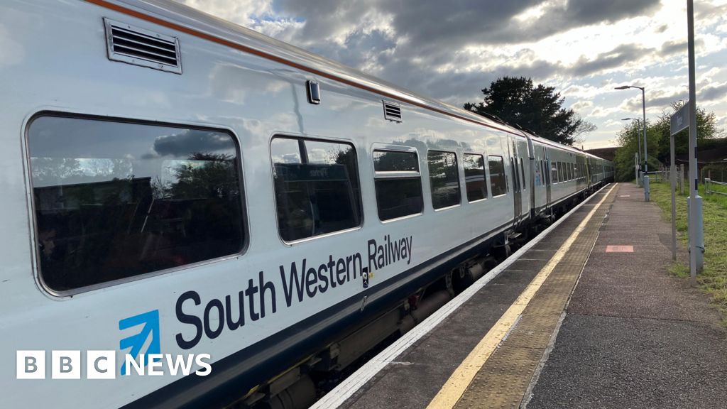 South Western Railway: Rail firm completes over 100 station ...