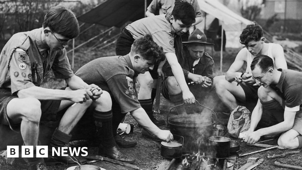 A Scout explains why they are still important - BBC News