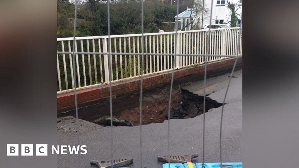 Concerns over time taken for broken bridge repairs - BBC News