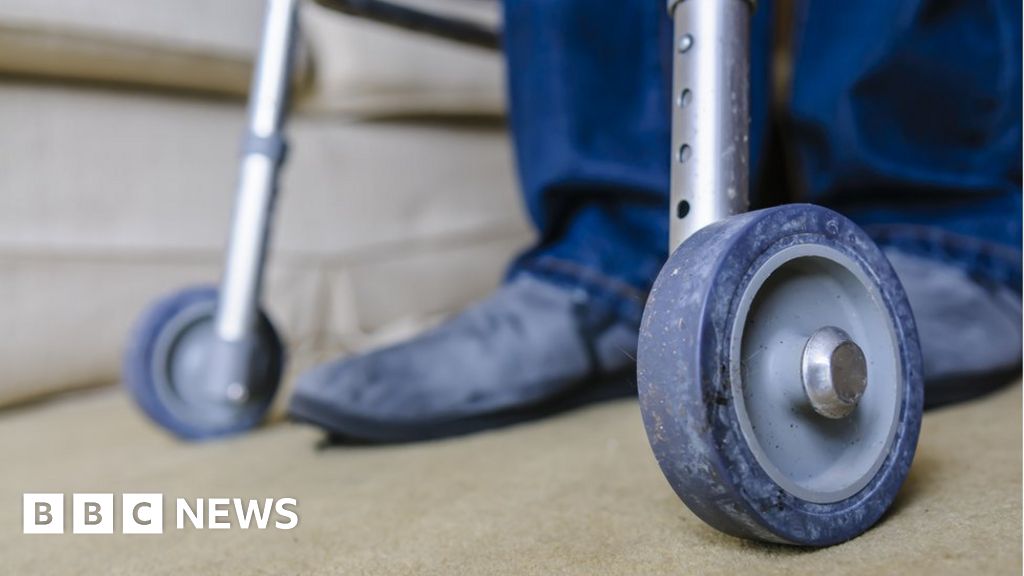Ballymena: 61-year-old sentenced for attacking blind man Ballymena: 61-year-old sentenced for attacking blind man