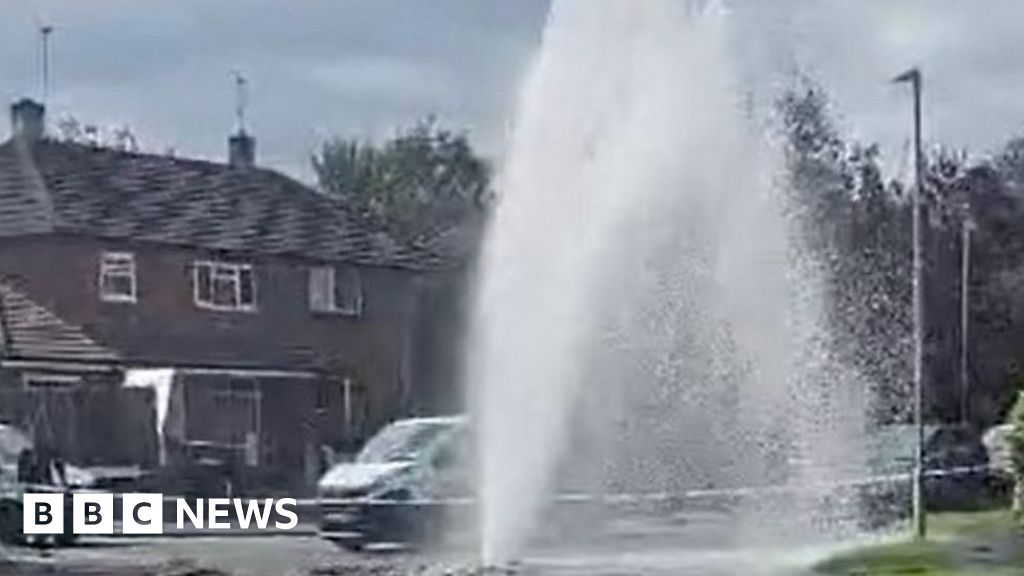 The moment burst water main erupts in Worcester street