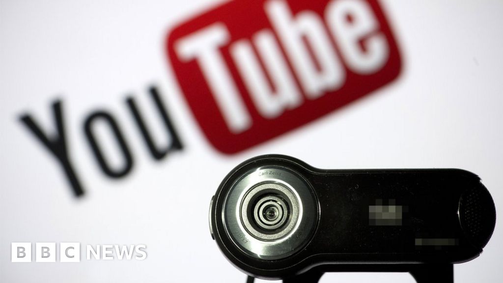 YouTube introduces a new instant messaging feature - BBC News
