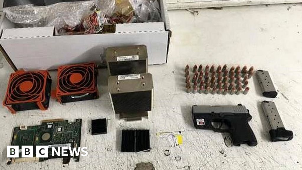 Gun smuggling: Pair tried to import firearm in post from US Gun smuggling: Pair tried to import firearm in post from US