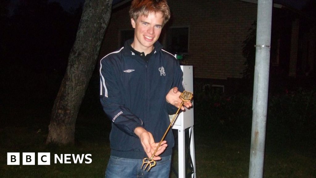 How did an antique Shropshire fork end up in a Baltic archipelago ...