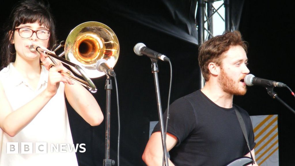 In pictures: Electric Fields Festival - BBC News