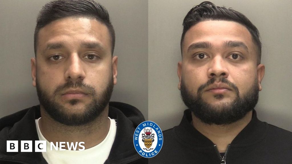Brothers jailed for kidnapping man in Wolverhampton - BBC News