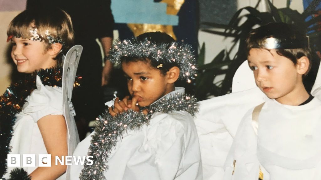 School nativity plays: Dire or delightful? - BBC News