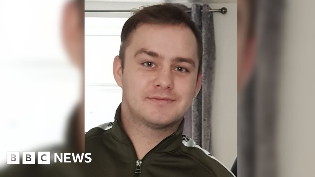 Aberaman assault: Luke Williams, 26, dies in hospital - BBC News