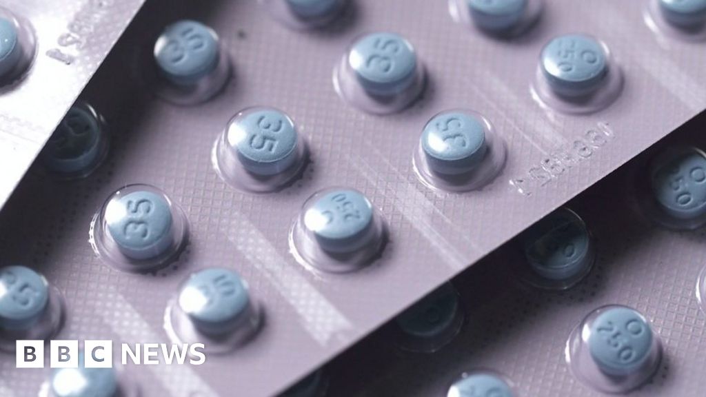 Rise in sex while on drugs prompts health warning - BBC News