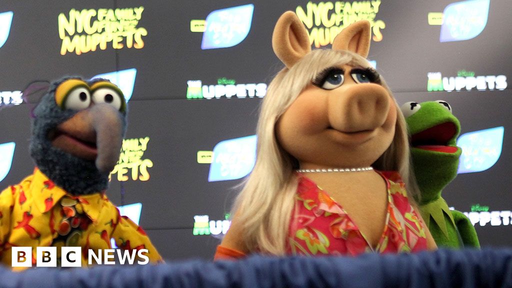 7 days quiz: Which Muppet has a new voice? - BBC News