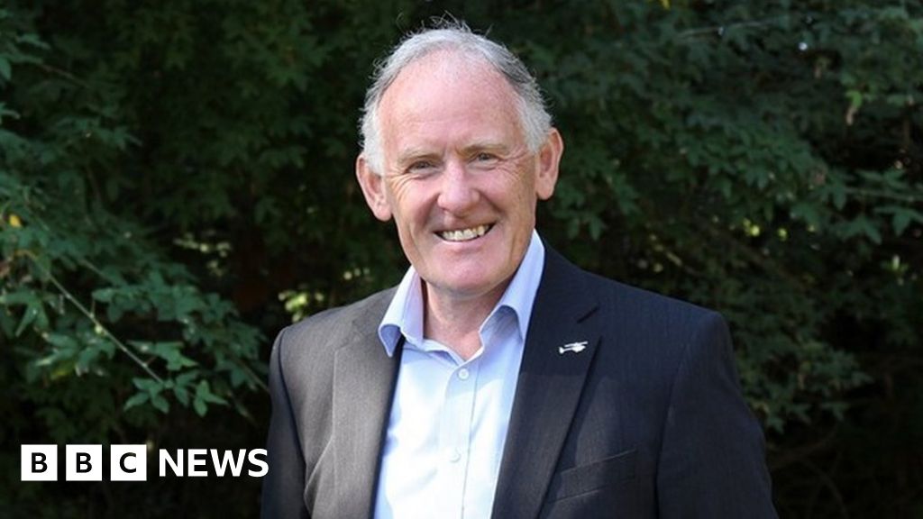 East Devon District Council boss Mark Williams quits