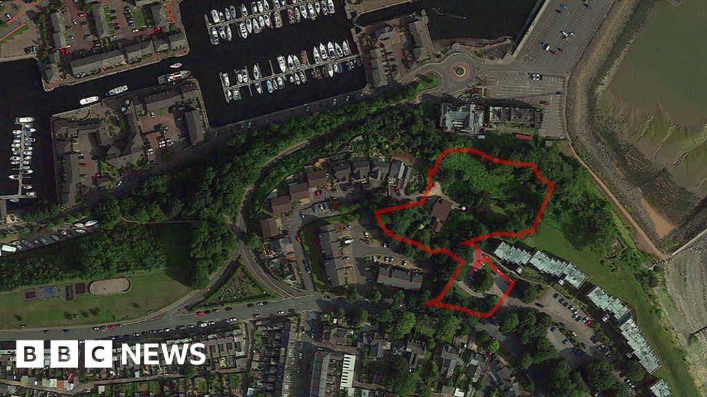 Plan to demolish Penarth mansion to build 30 flats - BBC News