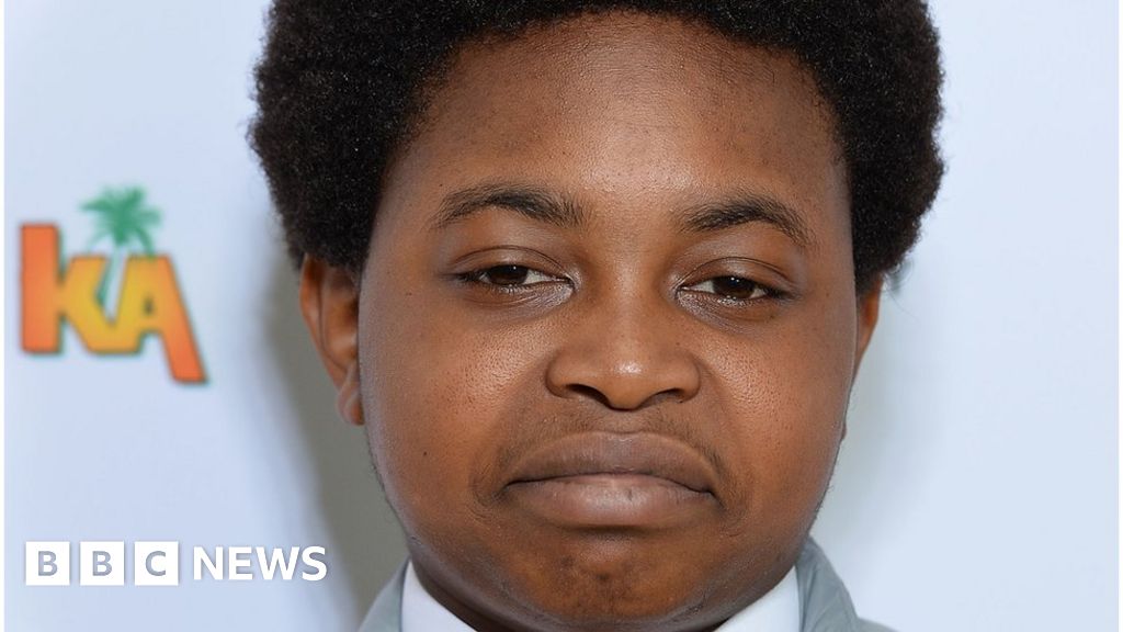 YouTube Chicken Connoisseur sees racist link in knife crime warnings ...