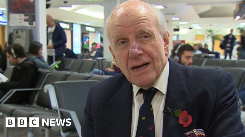 Boss 'could not believe' state of Cardiff Airport in 2013 - BBC News