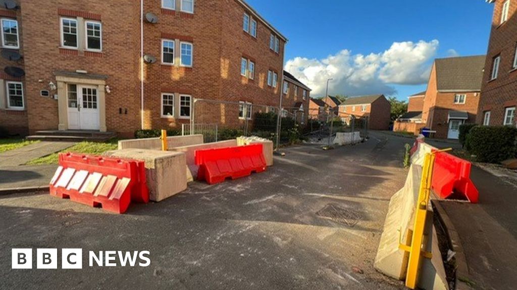 Police asked by Stoke-on-Trent City Council to probe roadblock removal ...