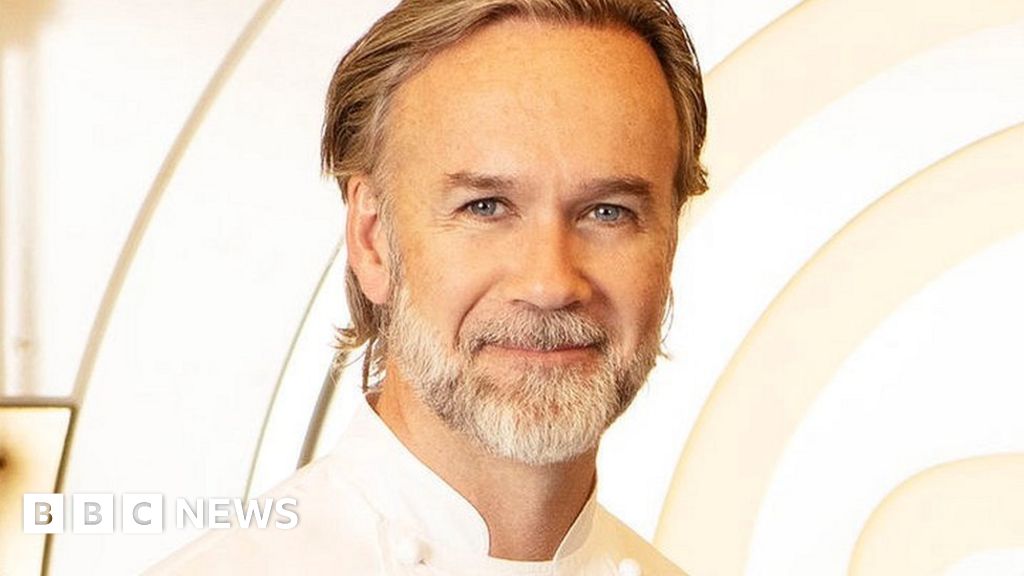 Men who raided Marcus Wareing's Wimbledon home jailed - BBC News