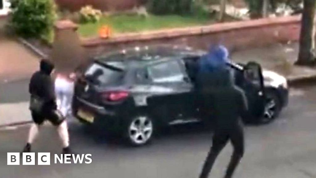 Trio who stole car and almost drove off with toddler sentenced - BBC News