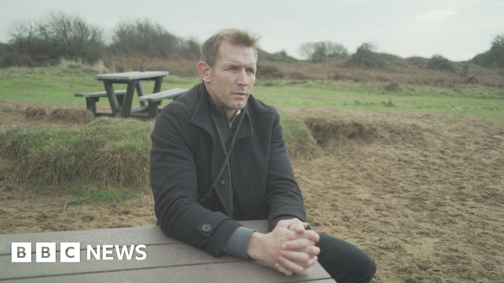 Wales and Lions rugby star Dafydd James 'has panic attacks' - BBC News