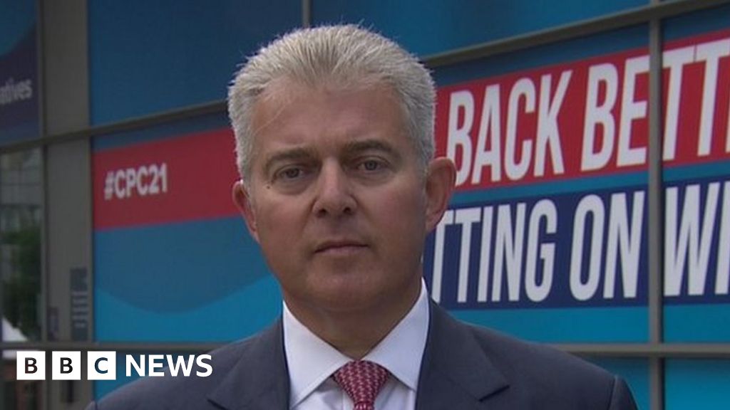 Brexit: UK 'would rather negotiate with EU than trigger Article 16'